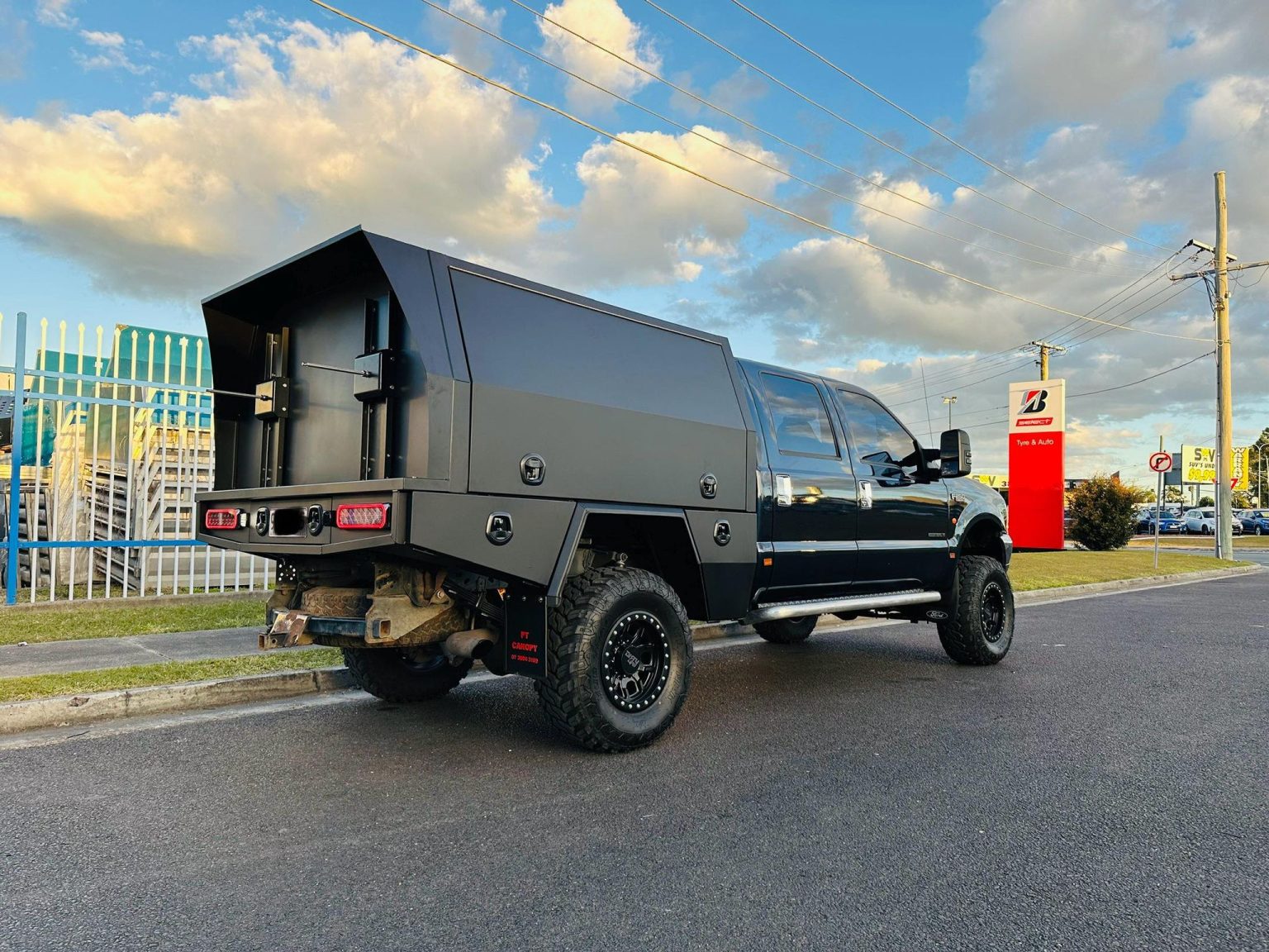 Custom Ute Canopies | PT Canopy